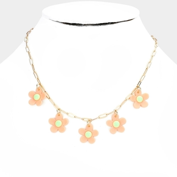 Urban Outfitters | Jewelry | New Peach Retro Flower Daisy Daisies Link ...